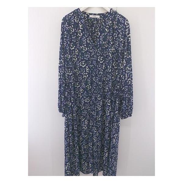 管理番号： 120429000264820220517ベースW917/成<br>付属品： 無<br>素材： 画像参照<br>色： ネイビー系<br>サイズ： 表記なし<br>梱包サ...