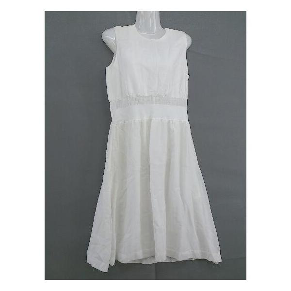 管理番号： 120511000116220220606ベースW285/長<br>付属品： タグ 替えボタン1個<br>　　　　 首回り、脇付近に汚れのようなものあり。<br>素材： 画像参照<br&...