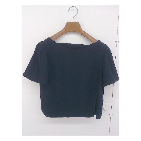 管理番号： 120601000143620220623ベースW222/李付属品： 新品タグ素材： 画像参照色： ネイビーサイズ： サイズ2梱包サイズ： 通常採寸サイズ： 総丈：約45.5cm　肩幅：約34.5cm　身幅：約46.5cm　袖丈...