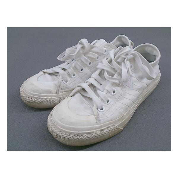 管理番号： 120607000347020220614ベースS23/山付属品： 無　　　　 かかと部分にダメージあり。素材： キャンバス系/ラバーソール色： ホワイトサイズ： サイズ23.5cm梱包サイズ： 通常採寸サイズ：