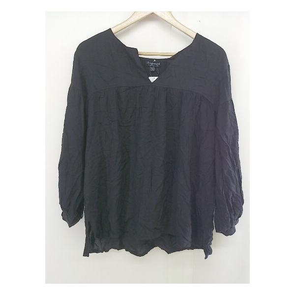 管理番号： 120628000691920220704ベースW359/長付属品： 無　　　　 正面右上部に色褪せあり。保管時のシワがついております。素材： 画像参照色： ブラック レッド系サイズ： サイズTU梱包サイズ： 通常採寸サイズ： ...