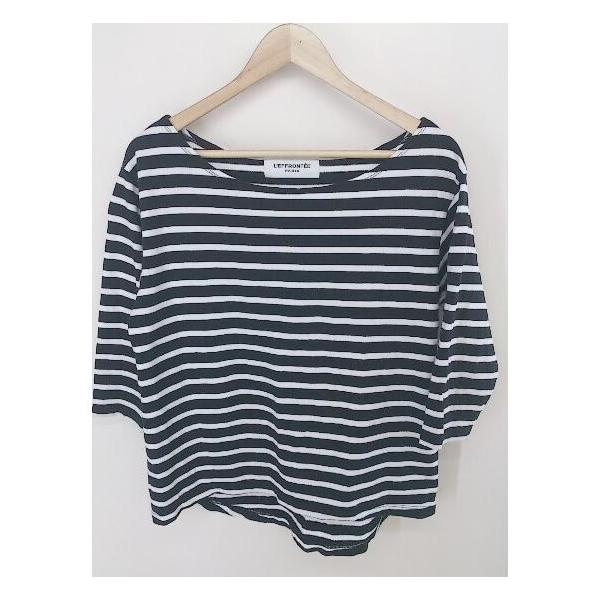 管理番号： 120704000012320220822ベースW472/菅付属品： 無　　　　 首周りや袖口に汚れあり。　　　　 全体的に毛羽立ちあり。素材： 画像参照色： ブラック ホワイトサイズ： 表記なし梱包サイズ： 通常採寸サイズ： ...