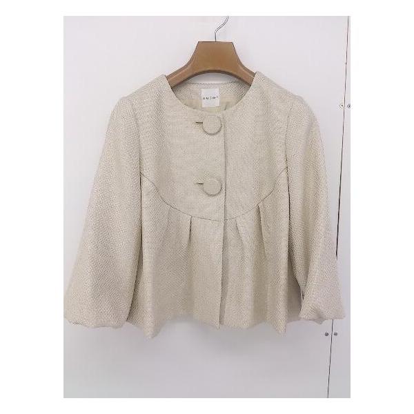 管理番号： 120704000635420220816ベースW479/菅付属品： 無　　　　 数か所に汚れあり。素材： 画像参照色： ベージュサイズ： サイズ38梱包サイズ： 通常採寸サイズ： 着丈：約47cm　肩幅：約36cm　身幅：約4...