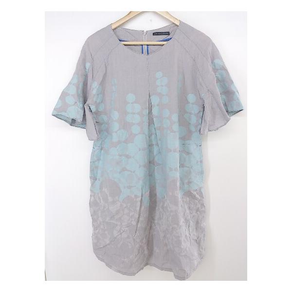 管理番号： 120830000444820230324ベースW3/村付属品： 無　　　　 襟元に若干の汚れあり。素材： 画像参照色： グレー ライトブルーサイズ： サイズ2梱包サイズ： 通常採寸サイズ： 着丈：約91cm　肩幅：-cm　身幅...