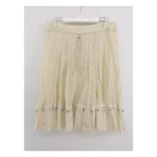 管理番号： 121005001072320230331ベースW582/菅付属品： 無　　　　 所々に汚れやほつれあり。素材： 画像参照色： アイボリーサイズ： サイズ40梱包サイズ： 通常採寸サイズ： 総丈：約60cm　ウエスト：約40cm...