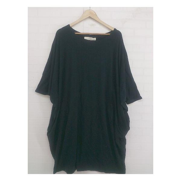 管理番号： 121013000277820230526ベースW69/川付属品： 無　　　　 正面下部に汚れあり。素材： 画像参照色： ブラックサイズ： サイズF梱包サイズ： 通常採寸サイズ： 着丈：約97cm　肩幅：-cm　身幅：約90cm...