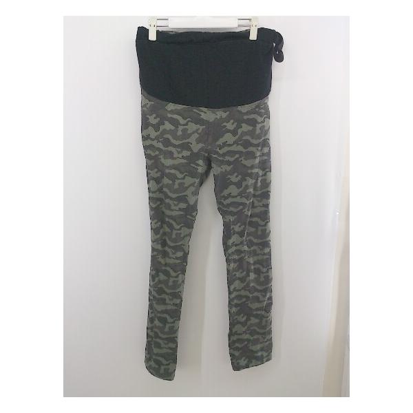 管理番号： 121028003552720230519ベースW69/由付属品： 無　　　　 ウエスト部分はベルトで調節可能です。　　　　 多少の使用感あり。素材： 画像参照色： ブラック カーキサイズ： サイズL梱包サイズ： 通常採寸サイズ...