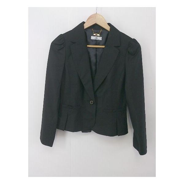 管理番号： 121107000867720240603ベースW117/山付属品： 無<br>繊維の付着、毛玉多少あり。素材： 画像参照色： ブラックサイズ： サイズM梱包サイズ： 通常付属品： 無<br>繊維の付着、...