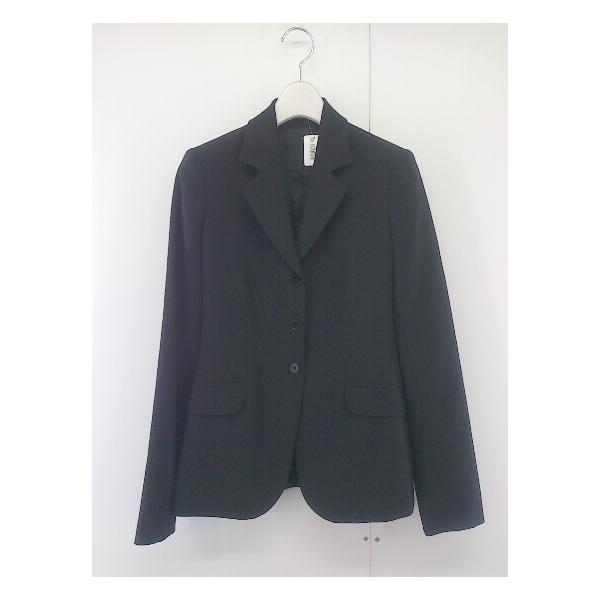 管理番号： 121115000285420240603ベースW509/長個付属品： 替えボタン2個<br>袖口に擦れ感あり。素材： 画像参照色： ブラックサイズ： サイズ0梱包サイズ： 通常付属品： 替えボタン2個<br&...