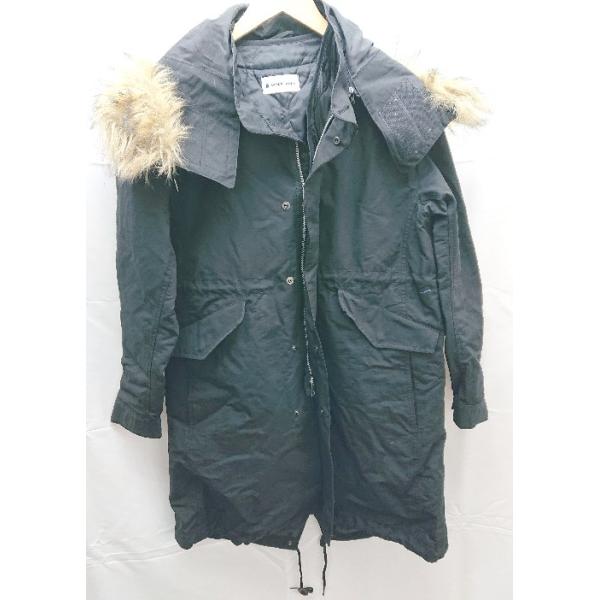 管理番号： 121115001554020241023ベースW6/K付属品： フード、ファー、ライナーは取り外し可能です。素材： 画像参照色： ブラックサイズ： サイズS梱包サイズ： 大付属品： フード、ファー、ライナーは取り外し可能です。...