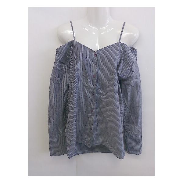 管理番号： 121117000615320230512ベースW33/石付属品： 替えボタン1個　　　　 ブランドタグに汚れあり。素材： 画像参照色： ネイビー ライトベージュ系サイズ： サイズXS梱包サイズ： 通常採寸サイズ： 総丈：約73...