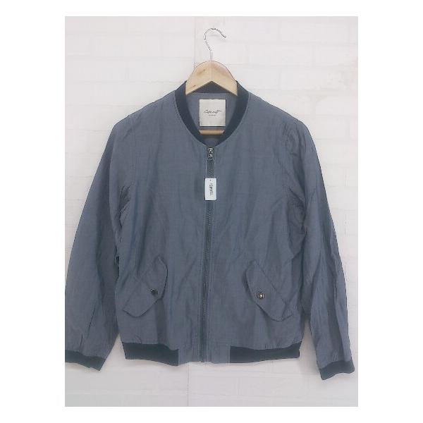 管理番号： 121214000239720240603ベースW46/石付属品： 無素材： 画像参照色： ネイビーサイズ： サイズM梱包サイズ： 通常付属品： 無採寸サイズ： 通常