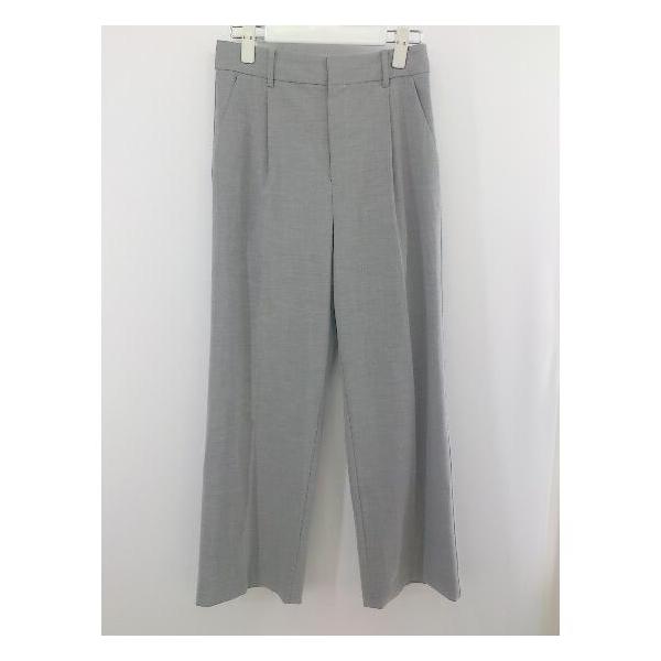 管理番号： 130119001418120231222ベースW151/山付属品： 無<br>裾部分に汚れあり。素材： 画像参照色： グレーサイズ： サイズ38/M梱包サイズ： 通常付属品： 無<br>裾部分に汚れあり...