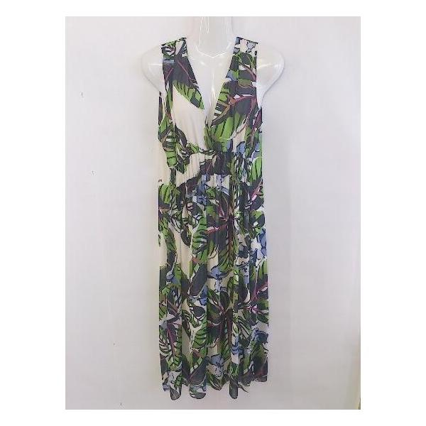 管理番号： 130123000003720231222ベースW57/石付属品： 無<br>背面下部に汚れのようなものあり。素材： 画像参照色： ライトベージュ系 グリーン系 マルチサイズ： サイズS梱包サイズ： 通常付属品： 無...