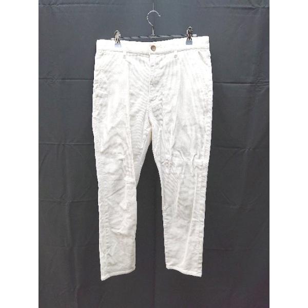 管理番号： 130126002890220240603ベースW/Y付属品： 無<br>所々着用ダメージ汚れ有素材： 画像参照色： ホワイトサイズ： サイズM梱包サイズ： 通常付属品： 無<br>所々着用ダメージ汚れ有...