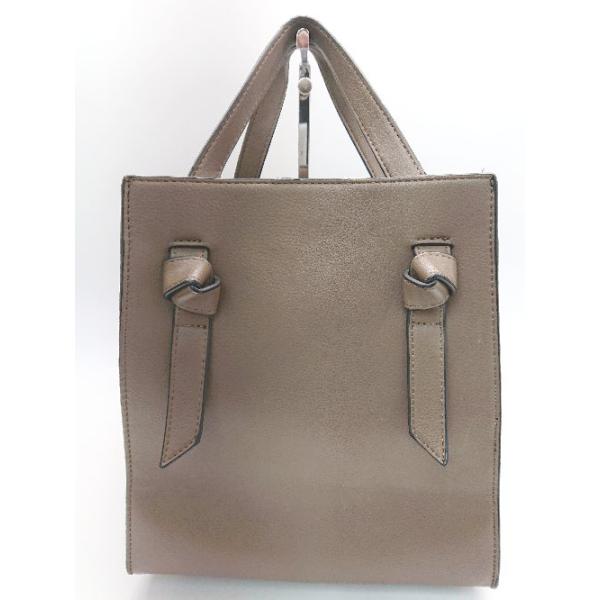 管理番号： 130206004260020241121ベースB/I付属品： 無素材： レザー系色： ブラウン系サイズ： 0梱包サイズ： 通常付属品： 無採寸サイズ： 通常