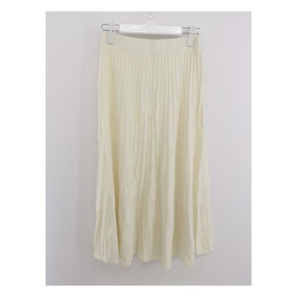 管理番号： 130209000033520240603ベースW674/菅付属品： 無素材： 画像参照色： オフホワイトサイズ： サイズM梱包サイズ： 通常付属品： 無採寸サイズ： 通常