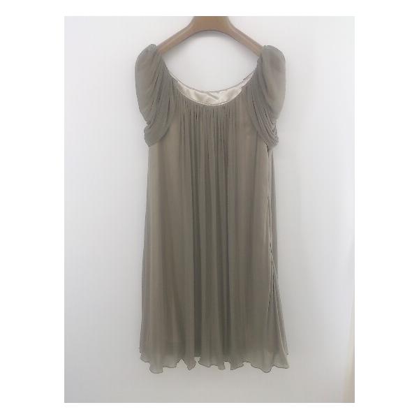 管理番号： 130306000360820240604ベースW671/長付属品： 無<br>保管時のシワがついております。素材： 画像参照色： ベージュ系サイズ： 表記なし梱包サイズ： 通常付属品： 無<br>保管時...