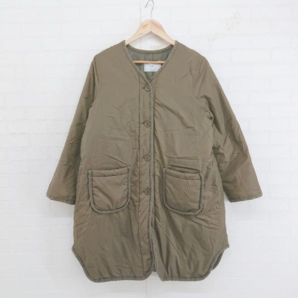 管理番号： 130314001056420240604ベースW694/菅EX付属品： 無<br>所々に汚れやシミあり。素材： 画像参照色： カーキサイズ： サイズF梱包サイズ： 通常付属品： 無<br>所々に汚れやシ...