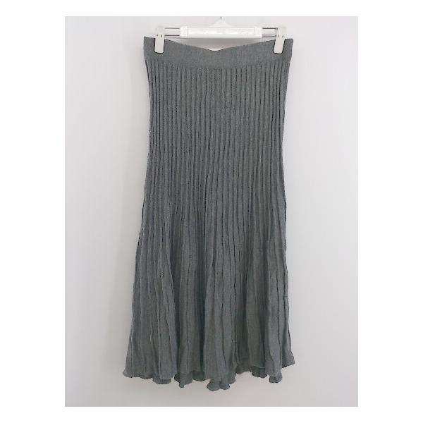 管理番号： 130328000007420240604ベースW85/石EX付属品： 無<br>ウエスト部分によれ感あり。<br>上部や裾に多少の毛羽立ちあり。素材： 画像参照色： グレー系 ダークグレー系サイズ： サ...