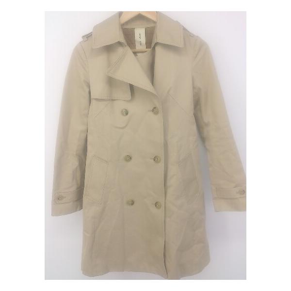 管理番号： 130328000251120240604ベースW103/川EX付属品： ベルト<br>首元に汚れあり。素材： 画像参照色： ベージュサイズ： 表記なし梱包サイズ： 通常付属品： ベルト<br>首元に汚れ...