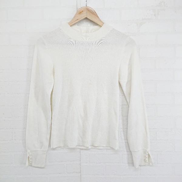 管理番号： 130405001514420231228ベースW86/石EX付属品： 無<br>首周りに薄汚れあり。<br>正面中部に汚れあり。<br>多少の毛羽立ちあり。素材： 画像参照色： アイボリー系...