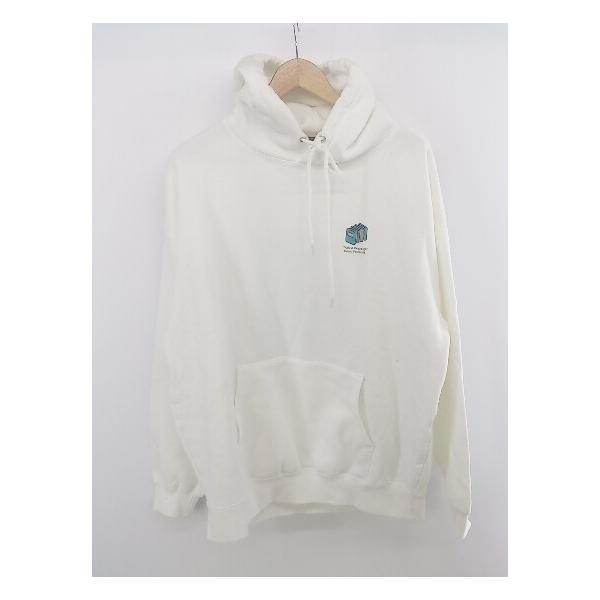 管理番号： 130410001262820240604ベースW7/早EX付属品： 無<br>正面右肩、下部に汚れあり。素材： 画像参照色： ホワイト系サイズ： サイズM梱包サイズ： 通常付属品： 無<br>正面右肩、...