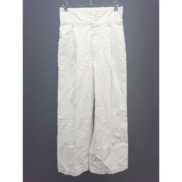 管理番号： 130518001617920250130ベースW/S付属品： 無 <br>裾に汚れあり。素材： 画像参照色： アイボリーサイズ： サイズM梱包サイズ： 通常付属品： 無 <br>裾に汚れあり。採寸サイズ...