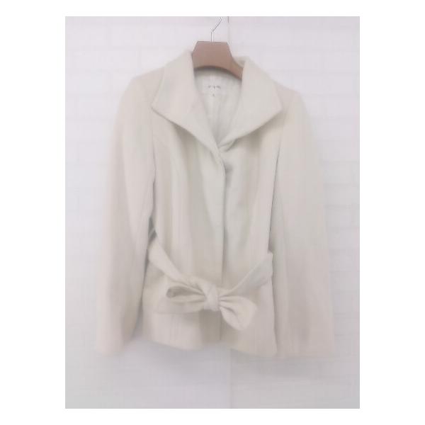 管理番号： 130522000012020240604ベースW574/横付属品： ウエストリボン<br>襟内側に黄ばみあり素材： 画像参照色： オフホワイト系サイズ： サイズ 9梱包サイズ： 通常付属品： ウエストリボン<...