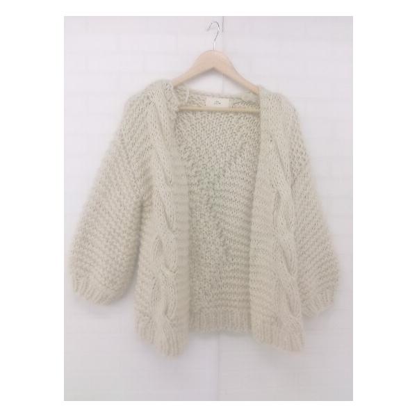 管理番号： 130525003407220240604ベースW756/菅EX付属品： 無<br>首周りにほつれあり。<br>全体的に毛羽立ちあり。素材： 画像参照色： ベージュサイズ： 表記なし梱包サイズ： 通常付属...