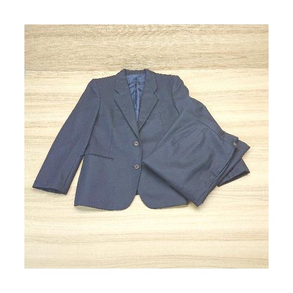 管理番号： 130529002825320250207ベースW/MY<br>付属品： 無<br>素材： 画像参照<br>色： ネイビー<br>サイズ： サイズ44<br>梱包サイズ...