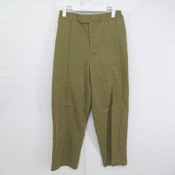 管理番号： 130612000762220240920ベースW99/友付属品： 無素材： 画像参照色： カーキサイズ： サイズ38梱包サイズ： 通常付属品： 無採寸サイズ： 通常