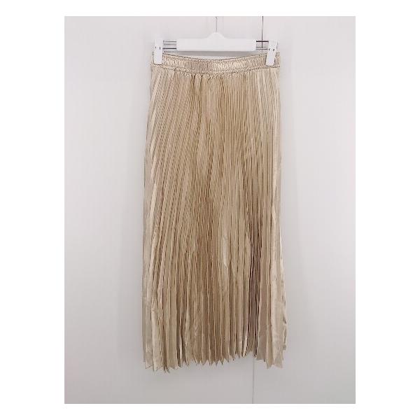 管理番号： 130616002641620240605ベースW142/石付属品： 無素材： 画像参照色： ベージュ系サイズ： サイズM梱包サイズ： 通常付属品： 無採寸サイズ： 通常