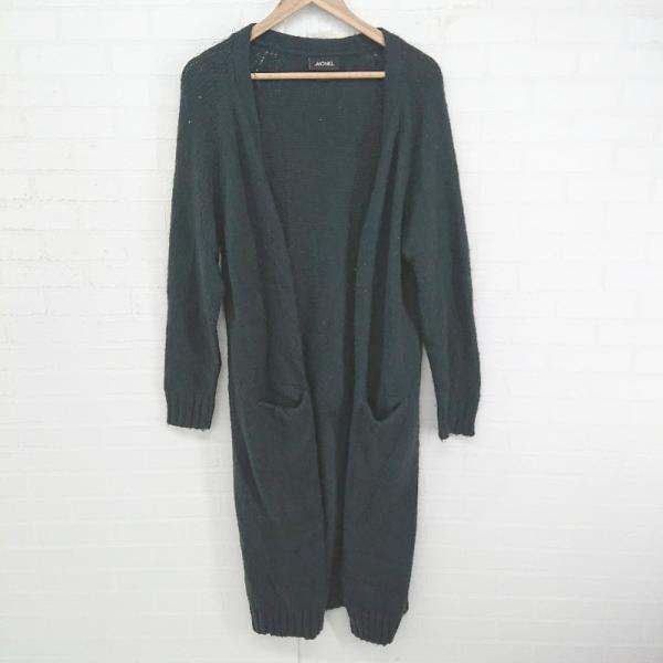 管理番号： 130621001606020240605ベースW758/長付属品： 無<br>全体的に毛羽立ち、毛玉がありますが大きなダメージ等は御座いません。素材： 画像参照色： ブラックサイズ： サイズXS/S梱包サイズ： 通...