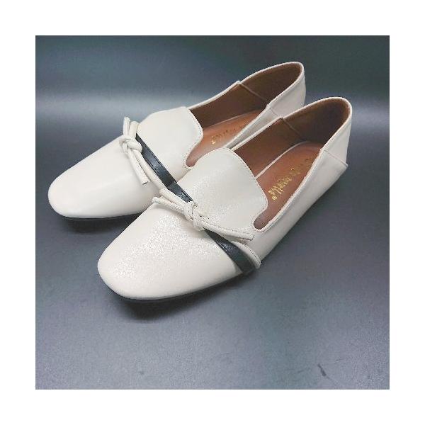 管理番号： 130626001544020250128ベースS/MY付属品： 無素材： レザー系/ラバーソール色： オフホワイトサイズ： サイズ35梱包サイズ： 通常付属品： 無採寸サイズ： 通常