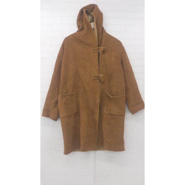 管理番号： 130704001170620250121ベースW768/長付属品： 無<br>全体的に毛羽立ち、ボア部分に毛玉がありますが大きなダメージ等は御座いません。素材： 画像参照色： キャメル系サイズ： サイズF梱包サイズ...