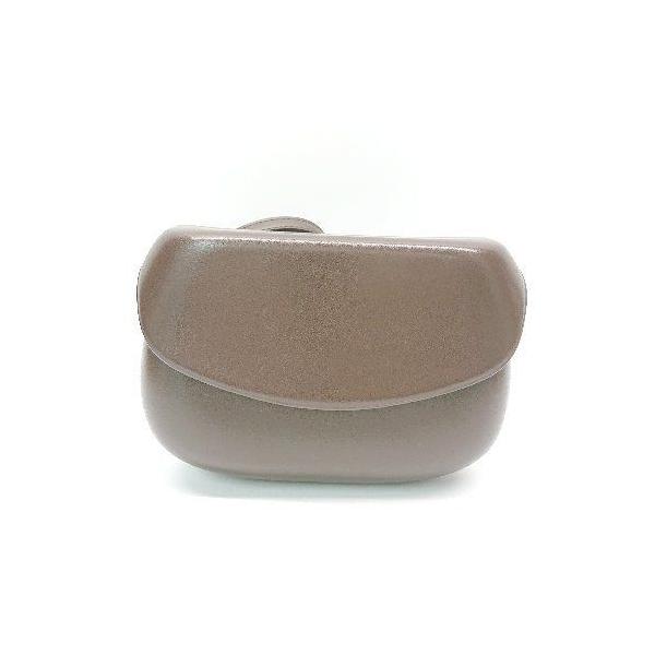 管理番号： 130704004776720250305ベースB/SM付属品： ショルダーポーチ素材： 布系色： ベージュサイズ： 0梱包サイズ： 通常付属品： ショルダーポーチ採寸サイズ： 通常