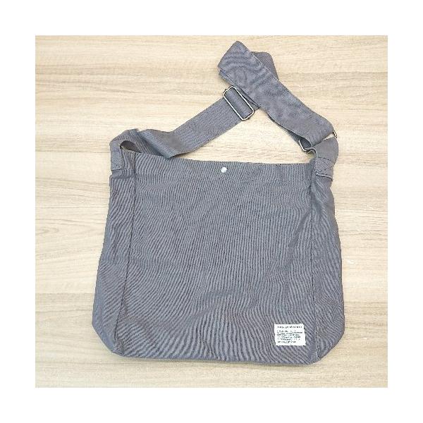 管理番号： 130721003753620241121ベースB/IS付属品： 無<br>色褪せあり素材： 布系色： グレーサイズ： 0梱包サイズ： 通常付属品： 無<br>色褪せあり採寸サイズ： 通常