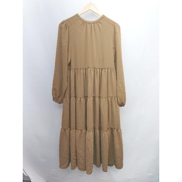 管理番号： 130726000114320240606ベースW7/赤付属品： 無素材： 画像参照色： ブラウンサイズ： サイズ F梱包サイズ： 通常付属品： 無採寸サイズ： 通常