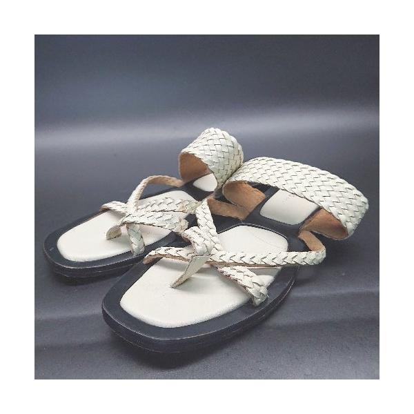 管理番号： 131005002317120240607ベースS/KH付属品： 無<br>汚れあり素材： レザー系/ラバーソール色： ホワイトサイズ： サイズ39梱包サイズ： 通常付属品： 無<br>汚れあり採寸サイズ...