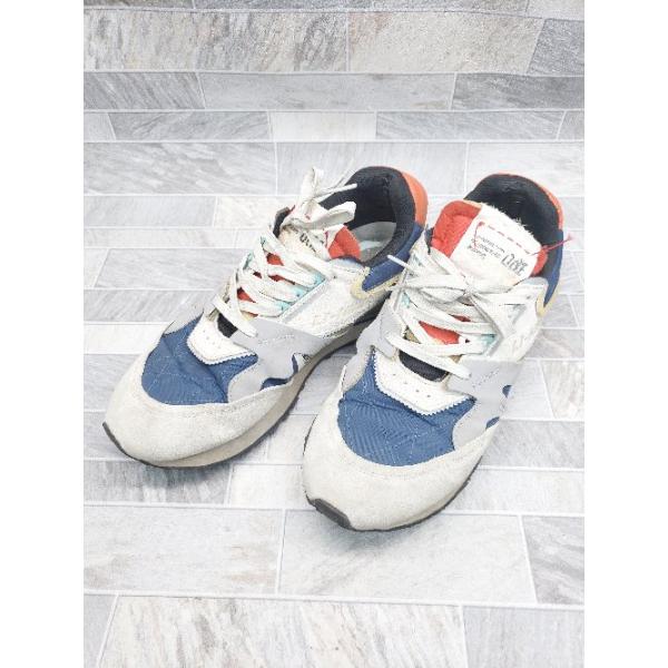 管理番号： 140318000027020240416ベースS31/菅付属品： 無<br>汚れあり。<br>アウトソールのすり減りあり。素材： 合成繊維系/ラバーソール色： ホワイト ネイビーサイズ： サイズ28.5...