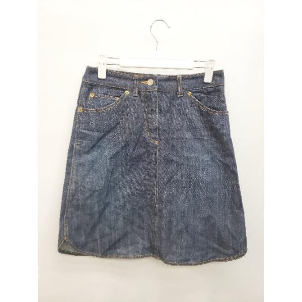 管理番号： 140318000402520240416ベースW41/菅付属品： 無素材： 画像参照色： ネイビーサイズ： サイズM梱包サイズ： 通常付属品： 無採寸サイズ： 通常