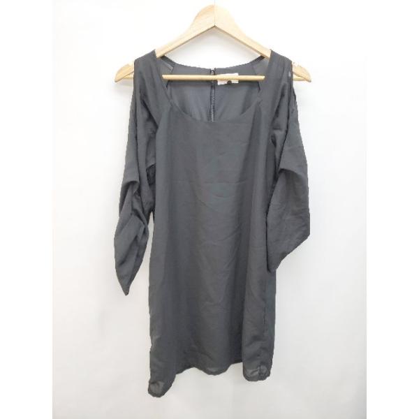 管理番号： 140404000570120240508ベースW53/菅付属品： 無素材： 画像参照色： ブラックサイズ： サイズ38梱包サイズ： 通常付属品： 無採寸サイズ： 通常