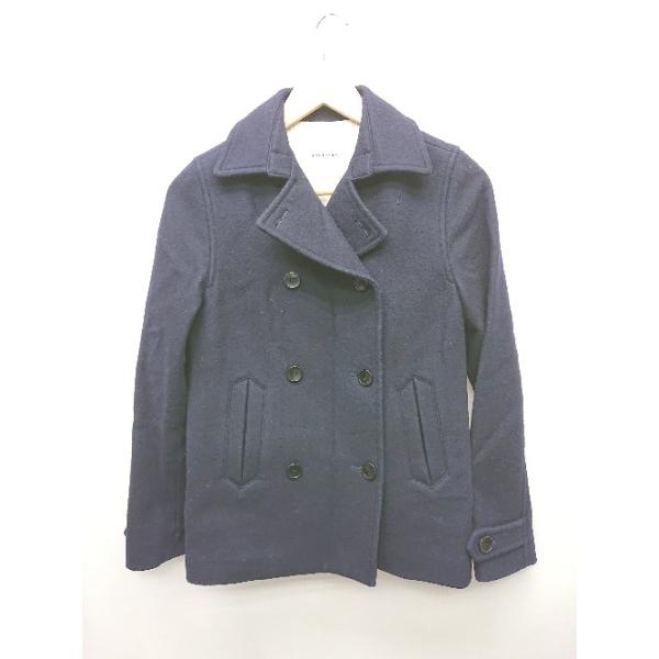 管理番号： 140425001445620240523ベースW22/泉付属品： 無<br>全体的に繊維の付着、使用感あり。素材： 画像参照色： ネイビーサイズ： サイズM梱包サイズ： 通常付属品： 無<br>全体的に...