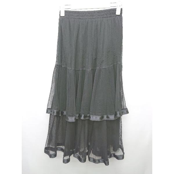 管理番号： 140509001750820240529ベースW71/辻付属品： 無<br>チュール部分に擦れあり。素材： 画像参照色： ブラックサイズ： サイズ38梱包サイズ： 通常付属品： 無<br>チュール部分に...