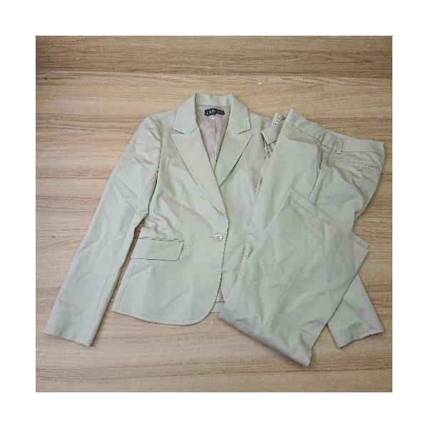 管理番号： 140514002386220240524ベースW/Y付属品： 無<br>シミ汚れあり素材： 画像参照色： ベージュサイズ： サイズ38梱包サイズ： 通常付属品： 無<br>シミ汚れあり採寸サイズ： 通常