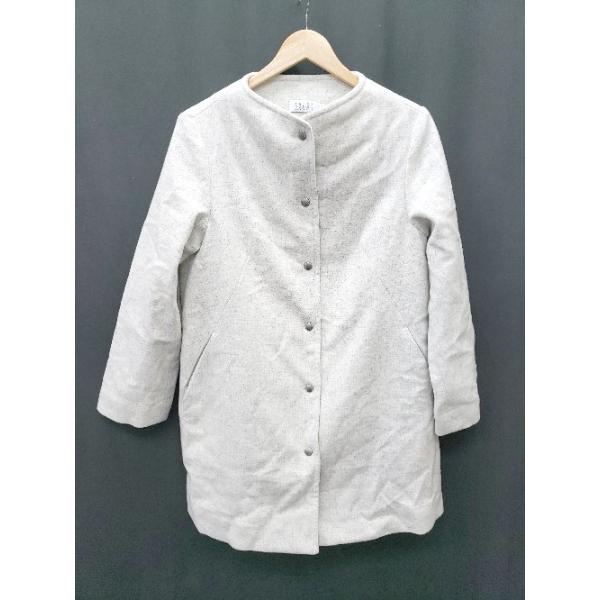 管理番号： 140611002112320240618ベースW83/辻付属品： 無素材： 画像参照色： オフホワイト ライトグレーサイズ： サイズM梱包サイズ： 通常付属品： 無採寸サイズ： 通常