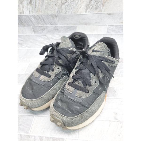 管理番号： 140611002758320240624ベースS/友付属品： 無<br>全体的に汚れ、擦れあり<br>かかと部分に擦れあり素材： 合成繊維系/ラバーソール色： ブラックサイズ： サイズ24.0cm梱包サ...