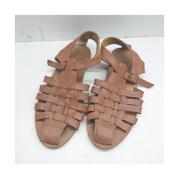 管理番号： 140618009623620240628ベースS/OM付属品： 無<br>底部分にやや汚れあり素材： レザー系/ラバー系ソール色： ブラウンサイズ： サイズ37梱包サイズ： 通常付属品： 無<br>底部...