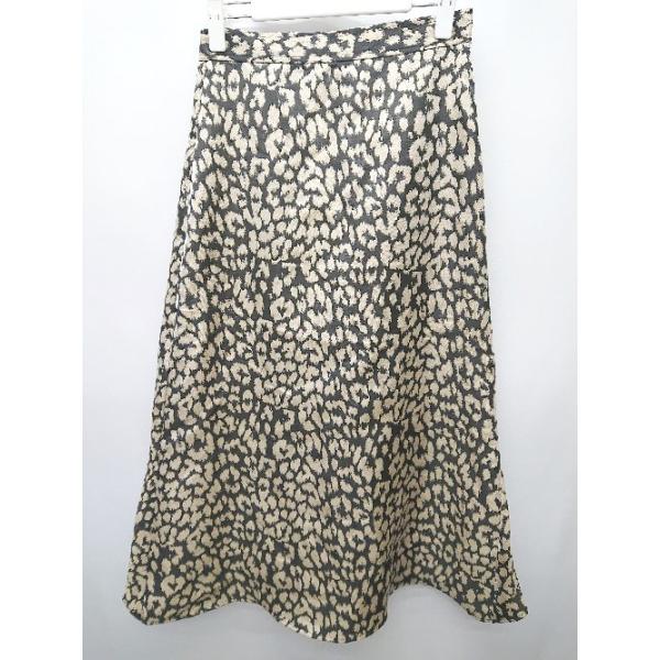 管理番号： 140624000193420240723ベースW9/七付属品： 無素材： 画像参照色： ベージュサイズ： サイズM梱包サイズ： 通常付属品： 無採寸サイズ： 通常